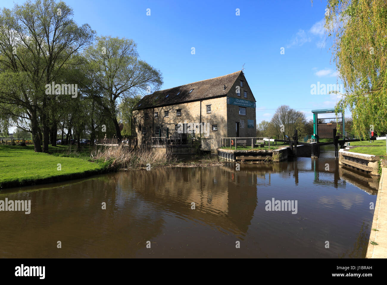 Northamptonshire rivers hi-res stock photography and images - Alamy
