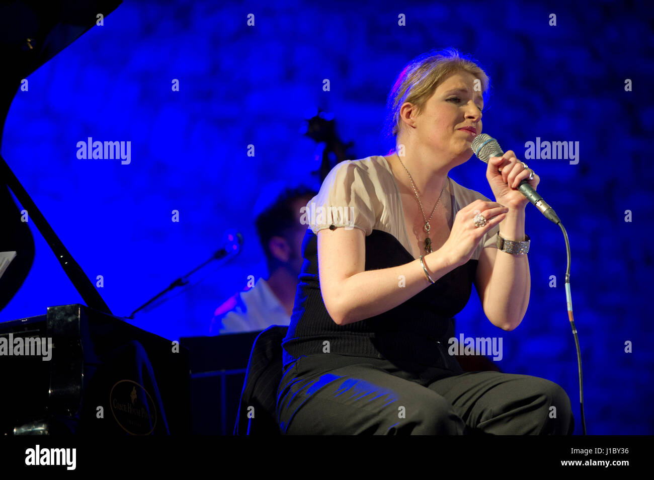 Brecon Jazz Festival. Clare Teal. 12/8/11 Stock Photo - Alamy