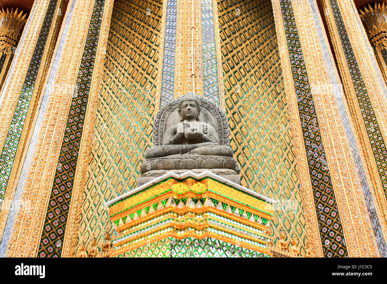 Emerald temple hi-res stock photography and images - Alamy