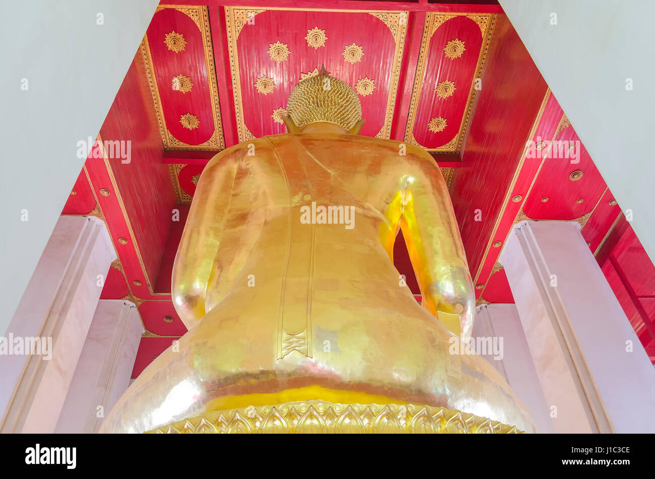 Back of Buddha statue Stock Photo - Alamy