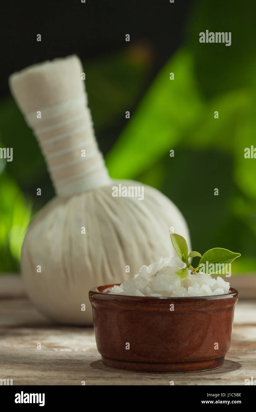 Herbal compress therapy hi-res stock photography and images - Alamy