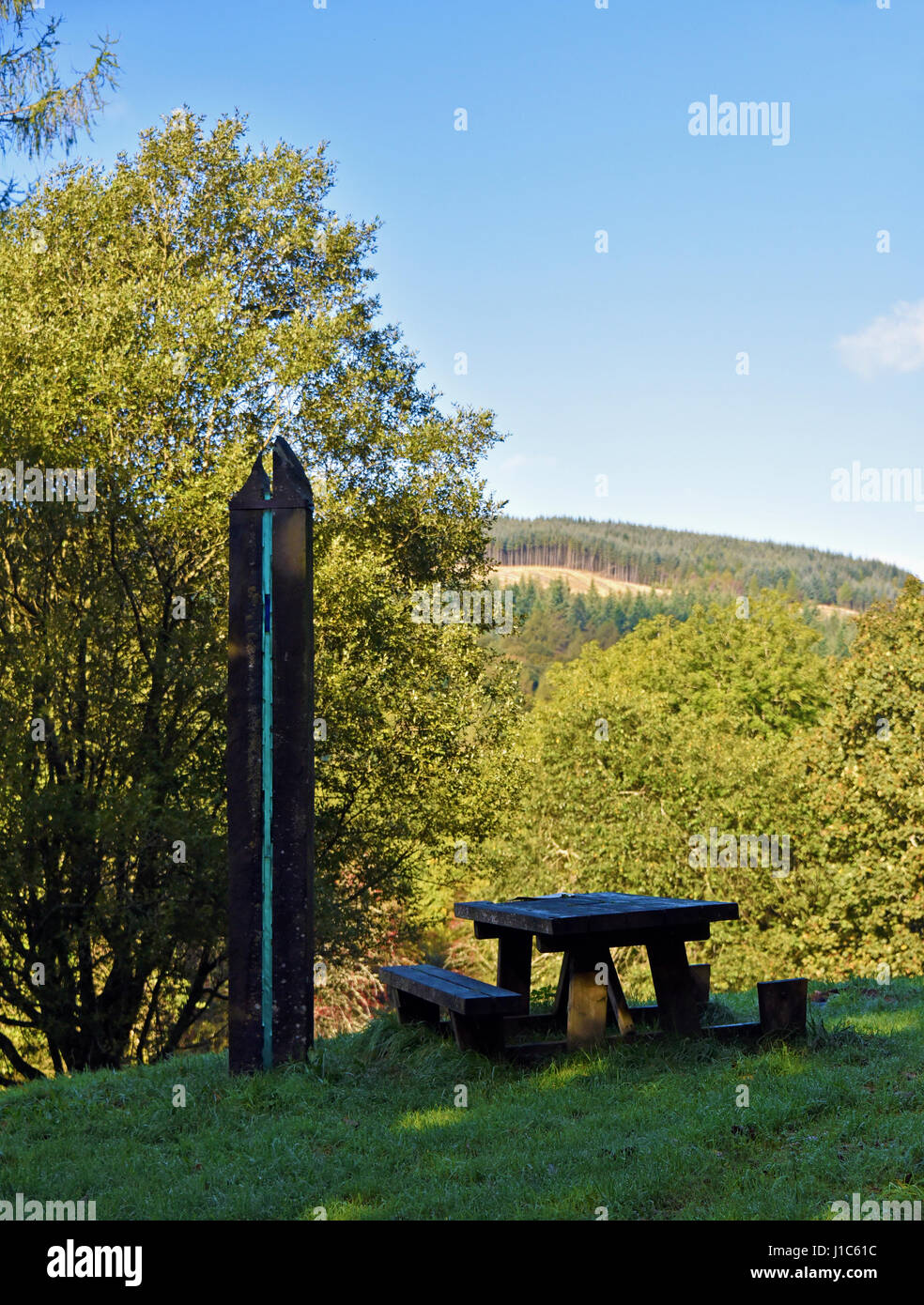 "Light Column" outdoor sculpture by Charles Bray, 1994. Grizedale ...