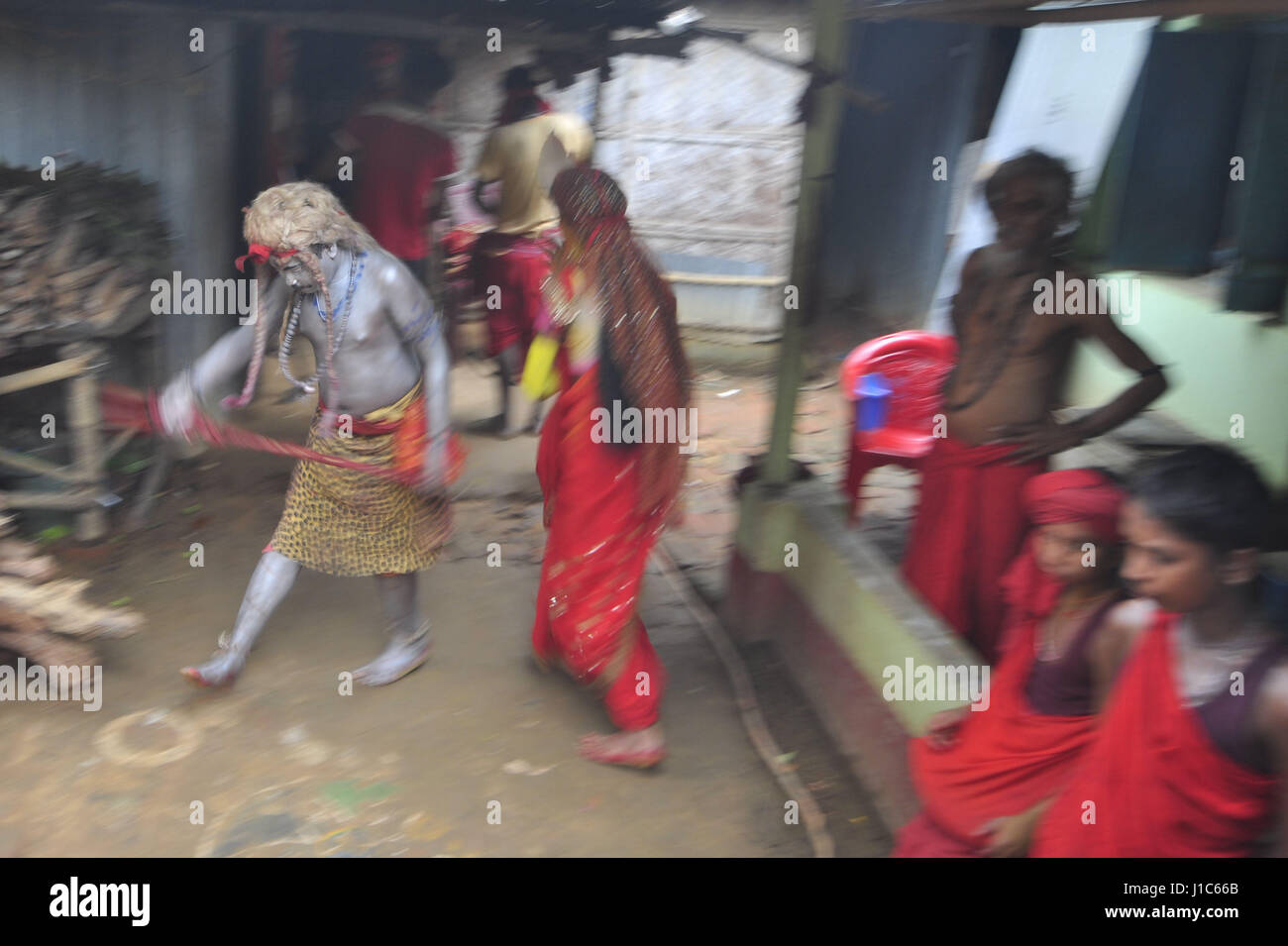 'Shiber Gajan', a traditional festival of the Hindu community - 06/04 ...