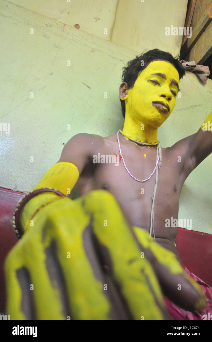 'Shiber Gajan', a traditional festival of the Hindu community - 06/04 ...