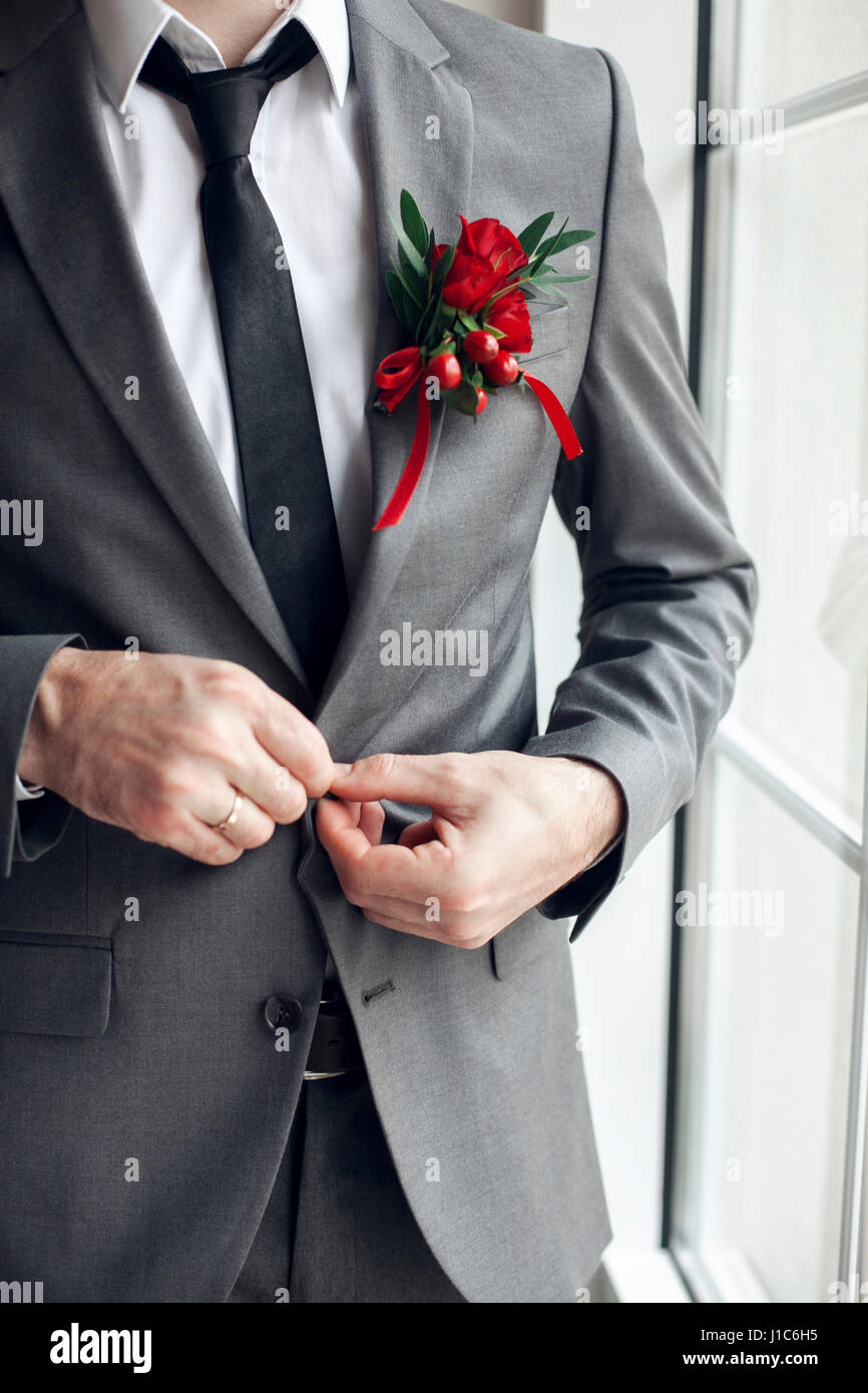 Corsage wearing hi-res stock photography and images - Alamy
