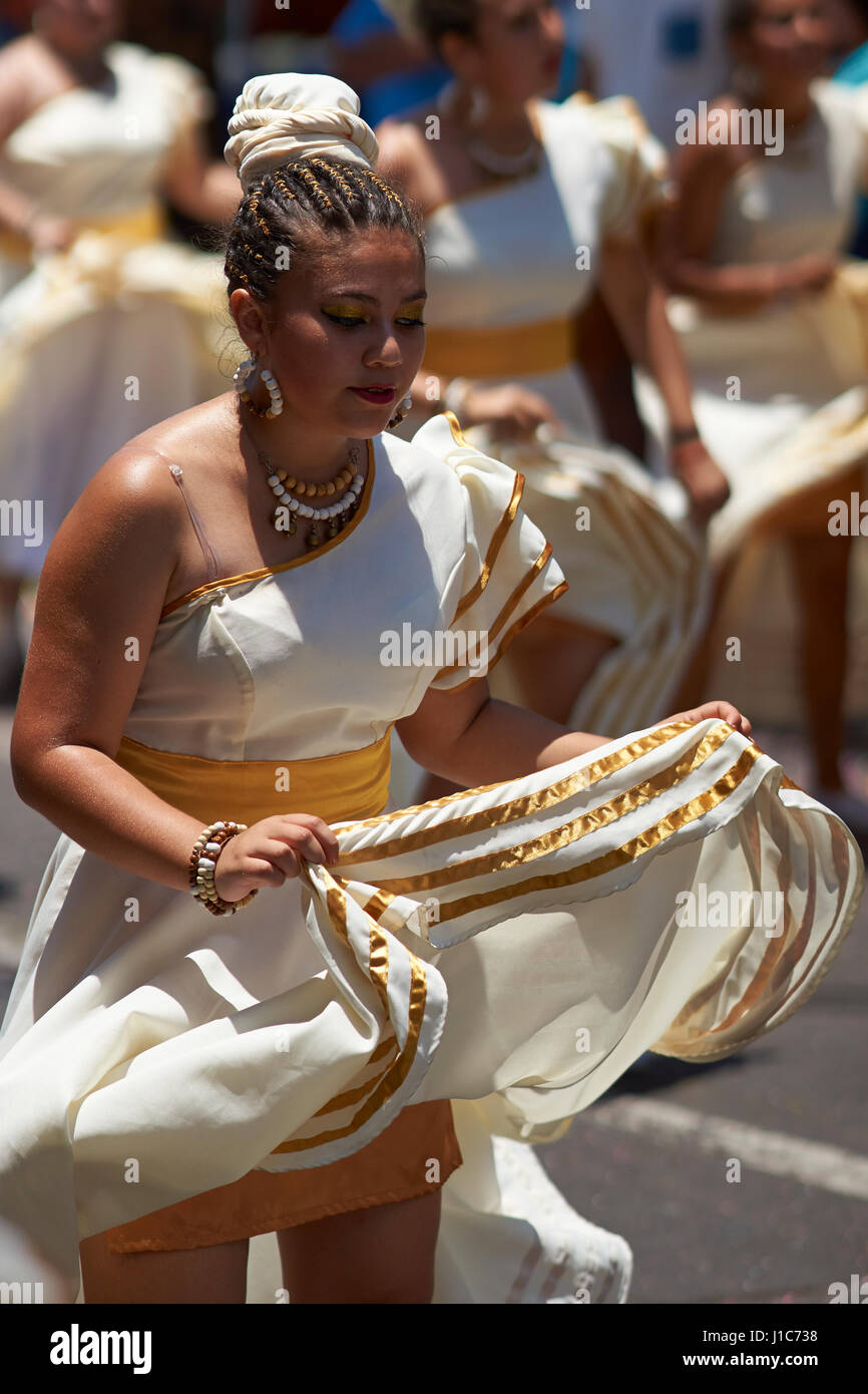 Group of dancers of Africa descent Afrodescendiente performing at the ...