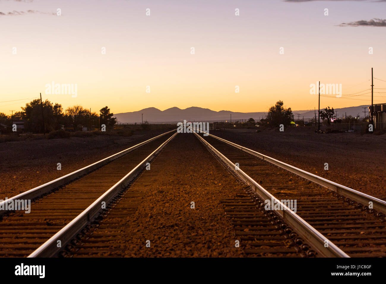 Railroad tracks sunrise hi-res stock photography and images - Alamy