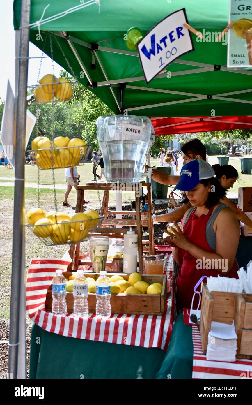 Charleston, South Carolina farmers market fresh lemonade stand Stock ...