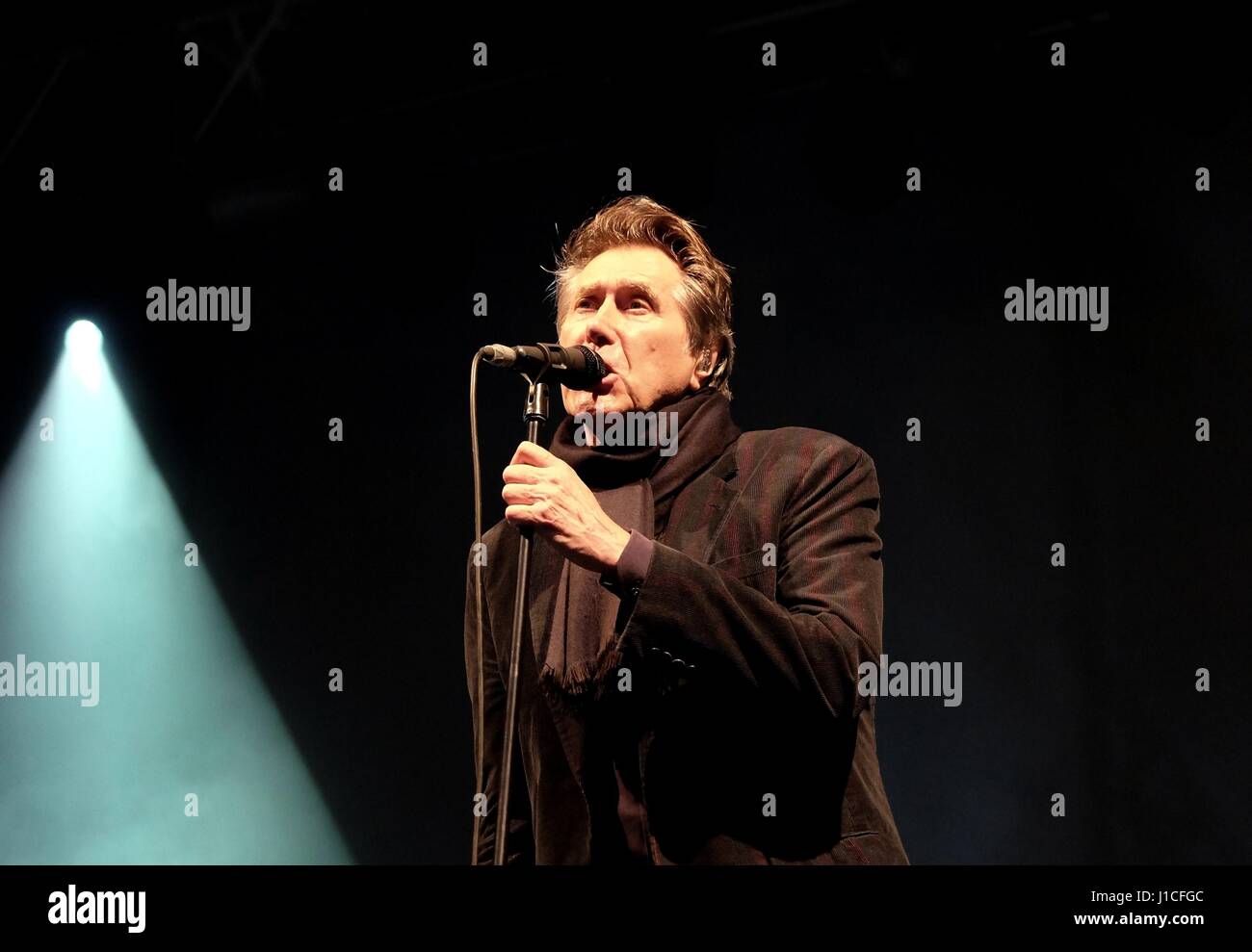 Roxy music lead singer bryan ferry hi-res stock photography and images ...