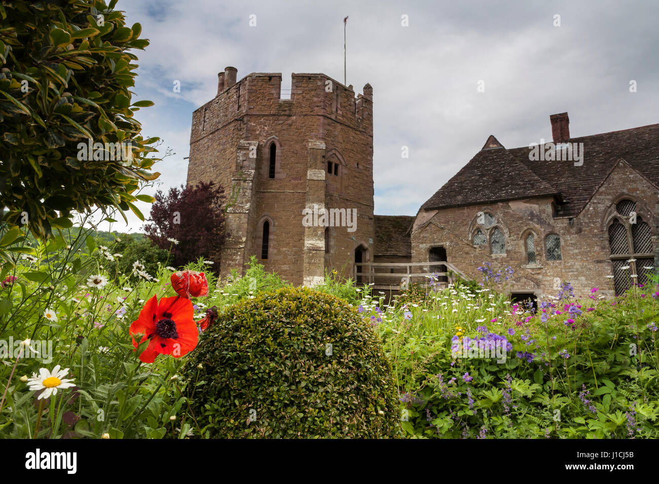 Stokesay castle hall shropshire hi-res stock photography and images - Alamy