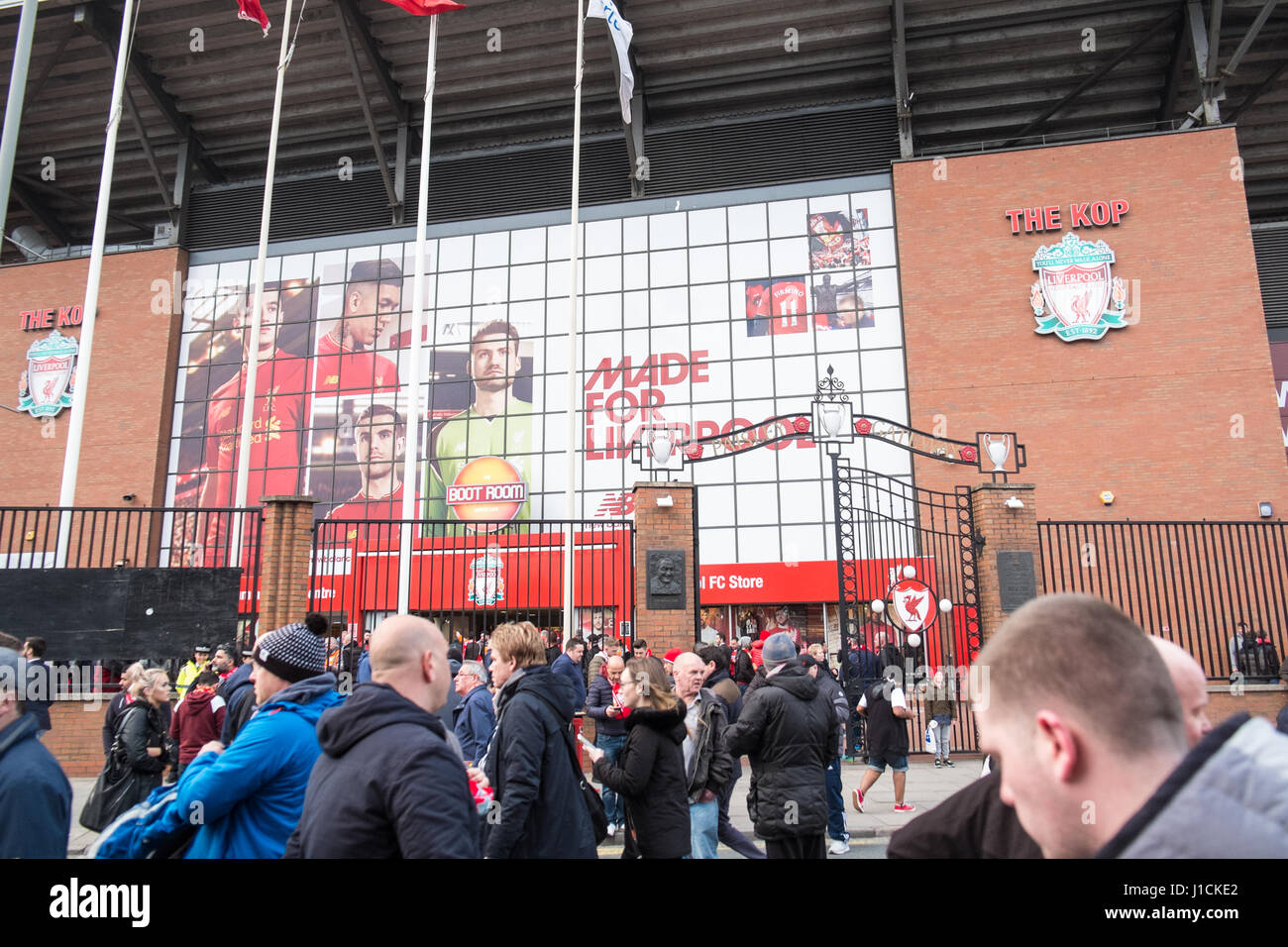 Lfc new stand hi-res stock photography and images - Alamy