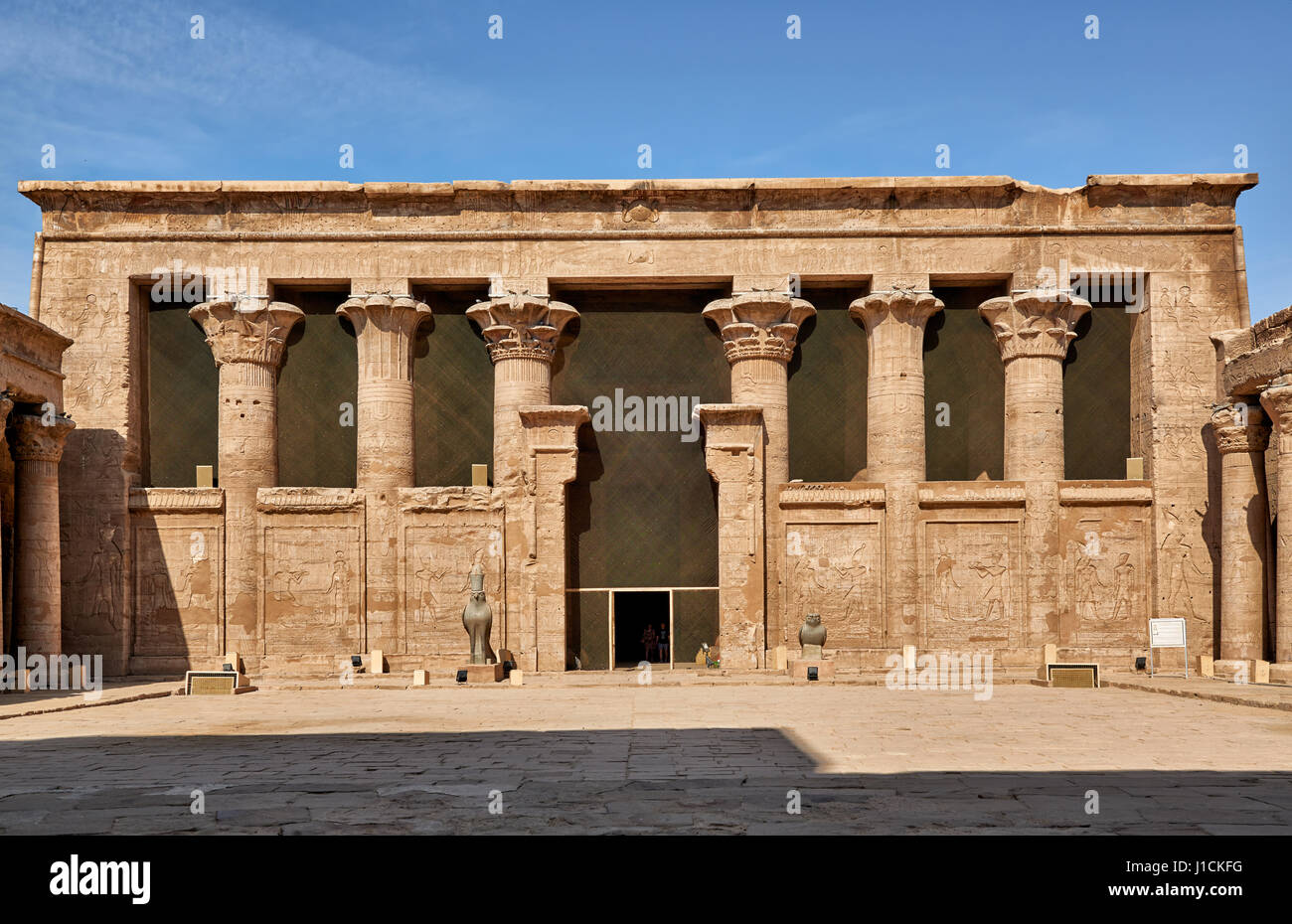 Peristyle court hi-res stock photography and images - Alamy