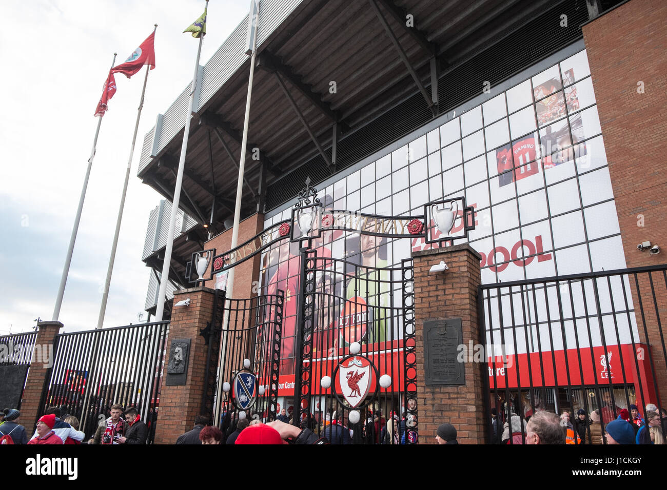 Anfield stadium night hi-res stock photography and images - Alamy