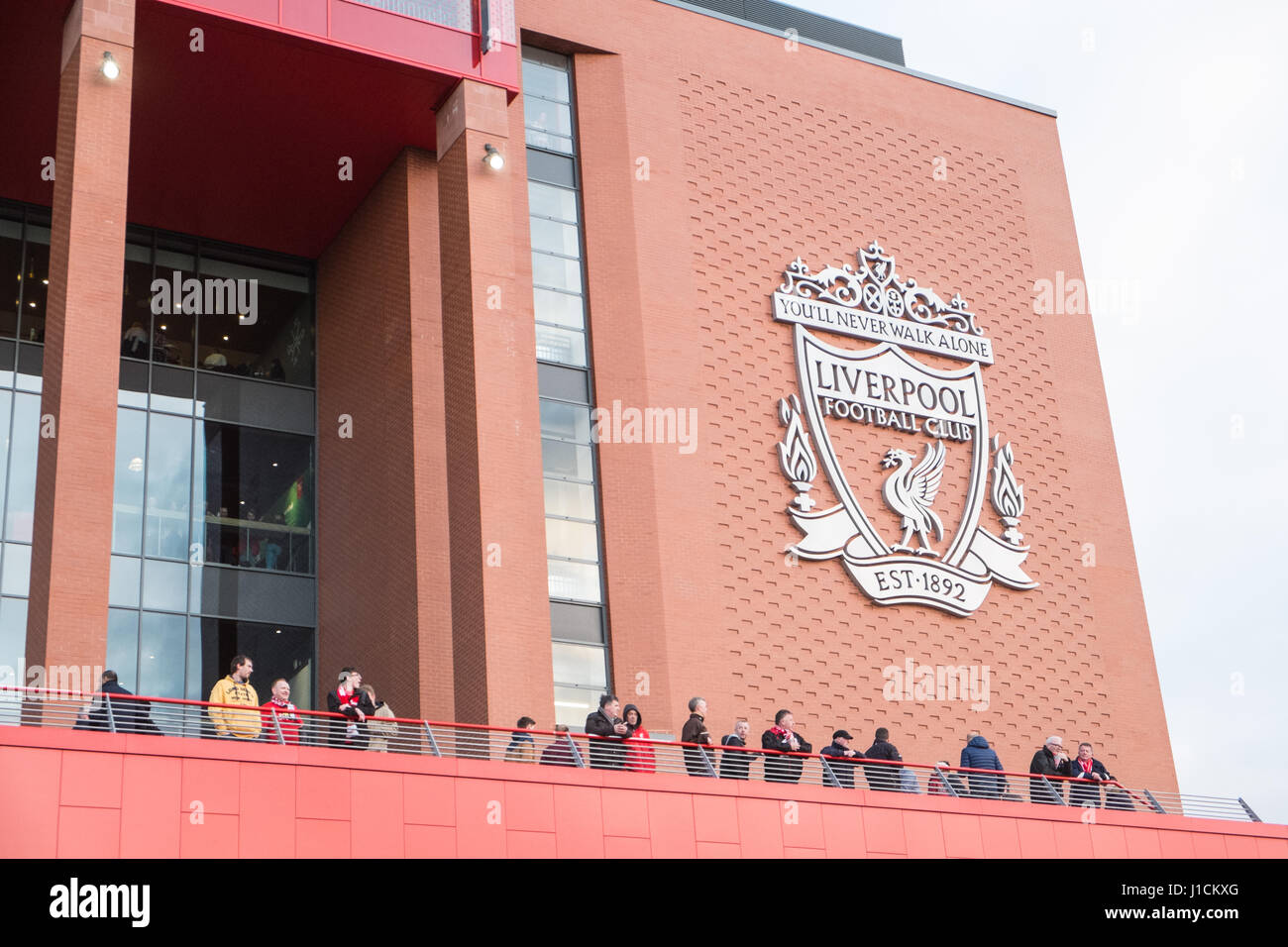 Liverpool football club logo hi-res stock photography and images - Alamy