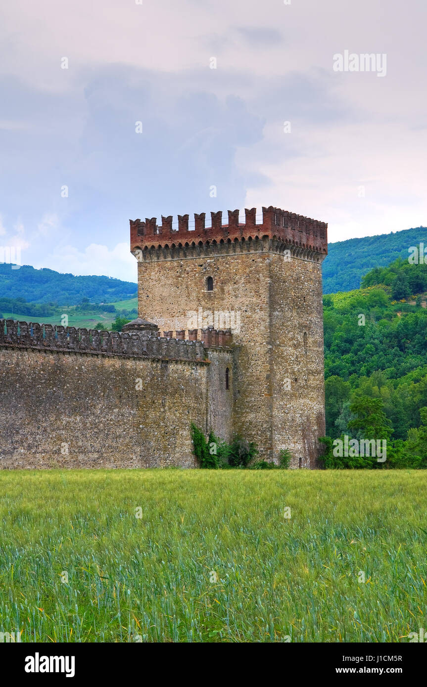 Castle of Riva. Ponte dell'Olio. Emilia-Romagna. Italy Stock Photo - Alamy