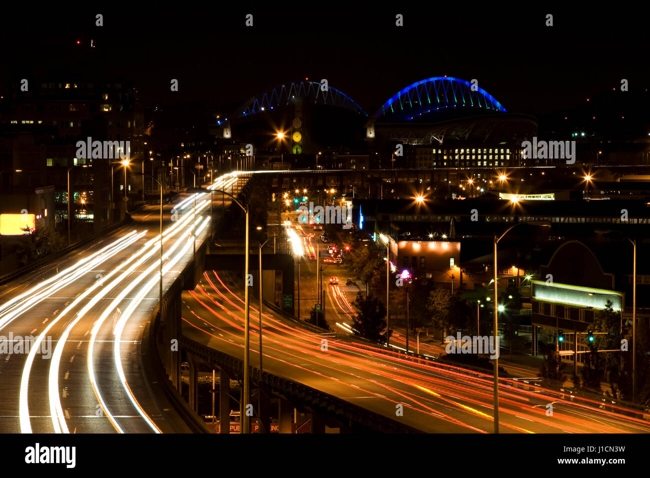 A shot of rush hour traffic in downtown Seattle Stock Photo - Alamy