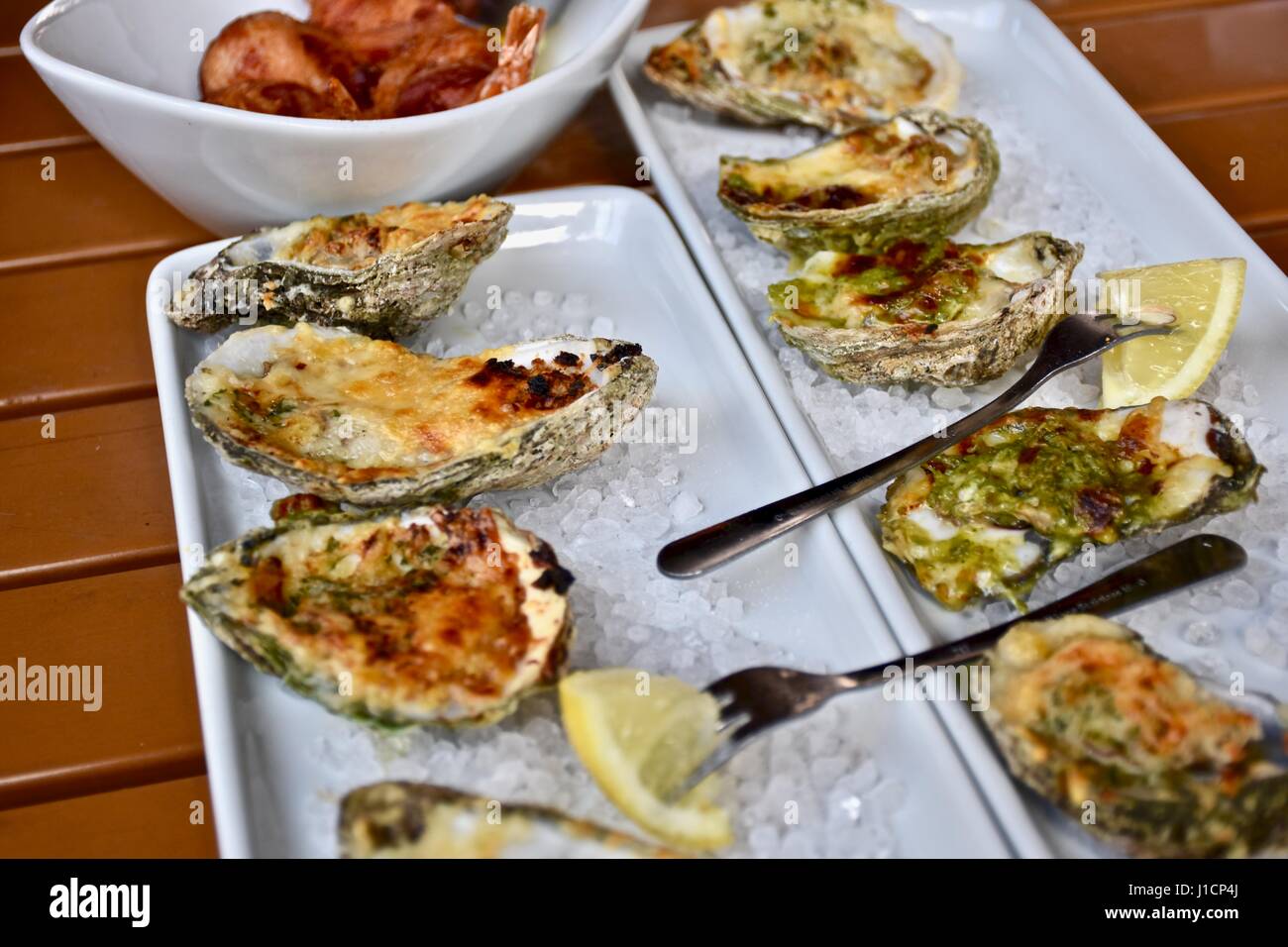 Oysters rockefeller appetizer hi-res stock photography and images - Alamy