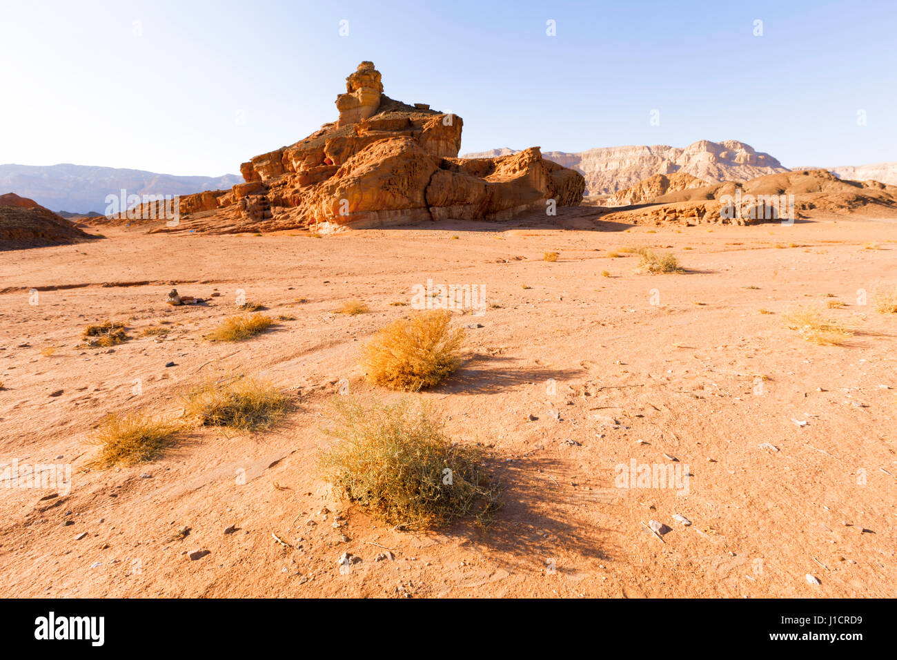 View of Timna Valley in Israeli Negev Desert Stock Photo - Alamy