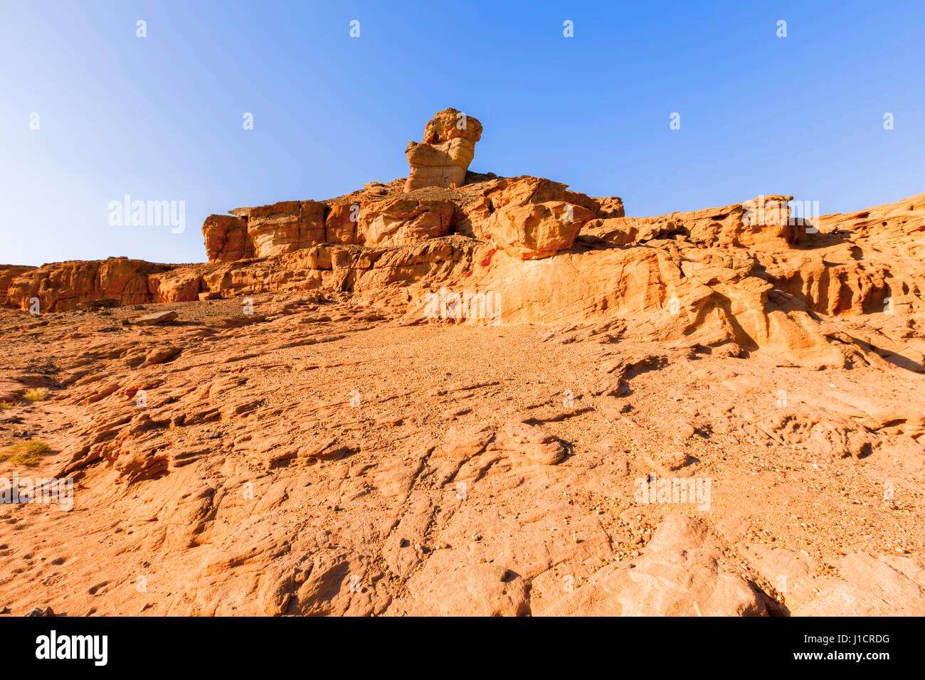 View of Timna Valley in Israeli Negev Desert Stock Photo - Alamy