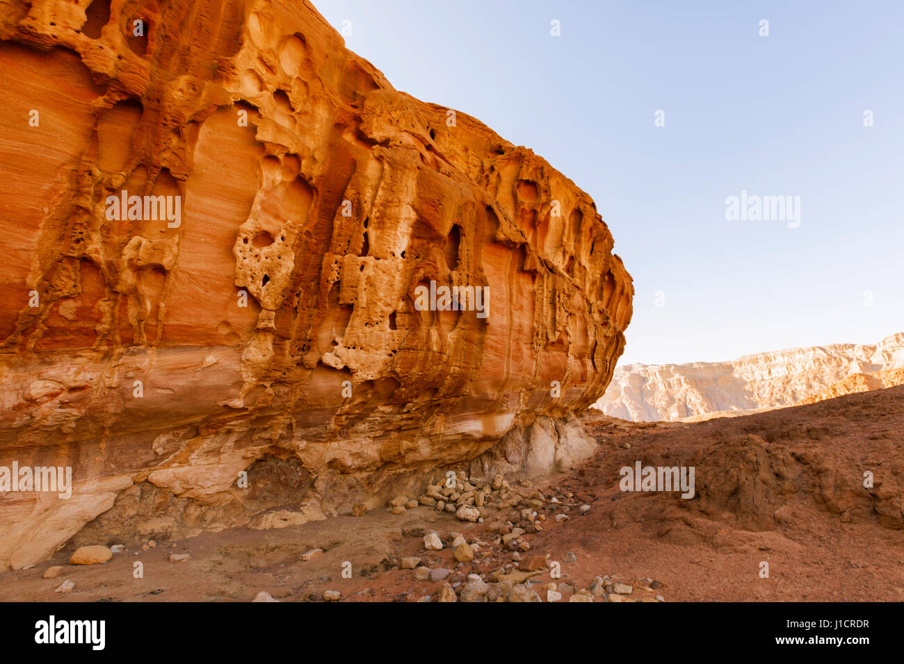 View of Timna Valley in Israeli Negev Desert Stock Photo - Alamy