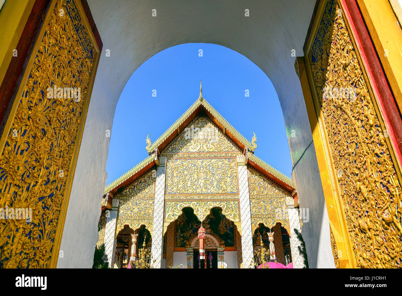 open door of temple Stock Photo - Alamy