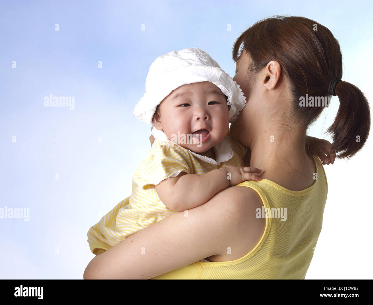 New baby screaming black hi-res stock photography and images - Alamy