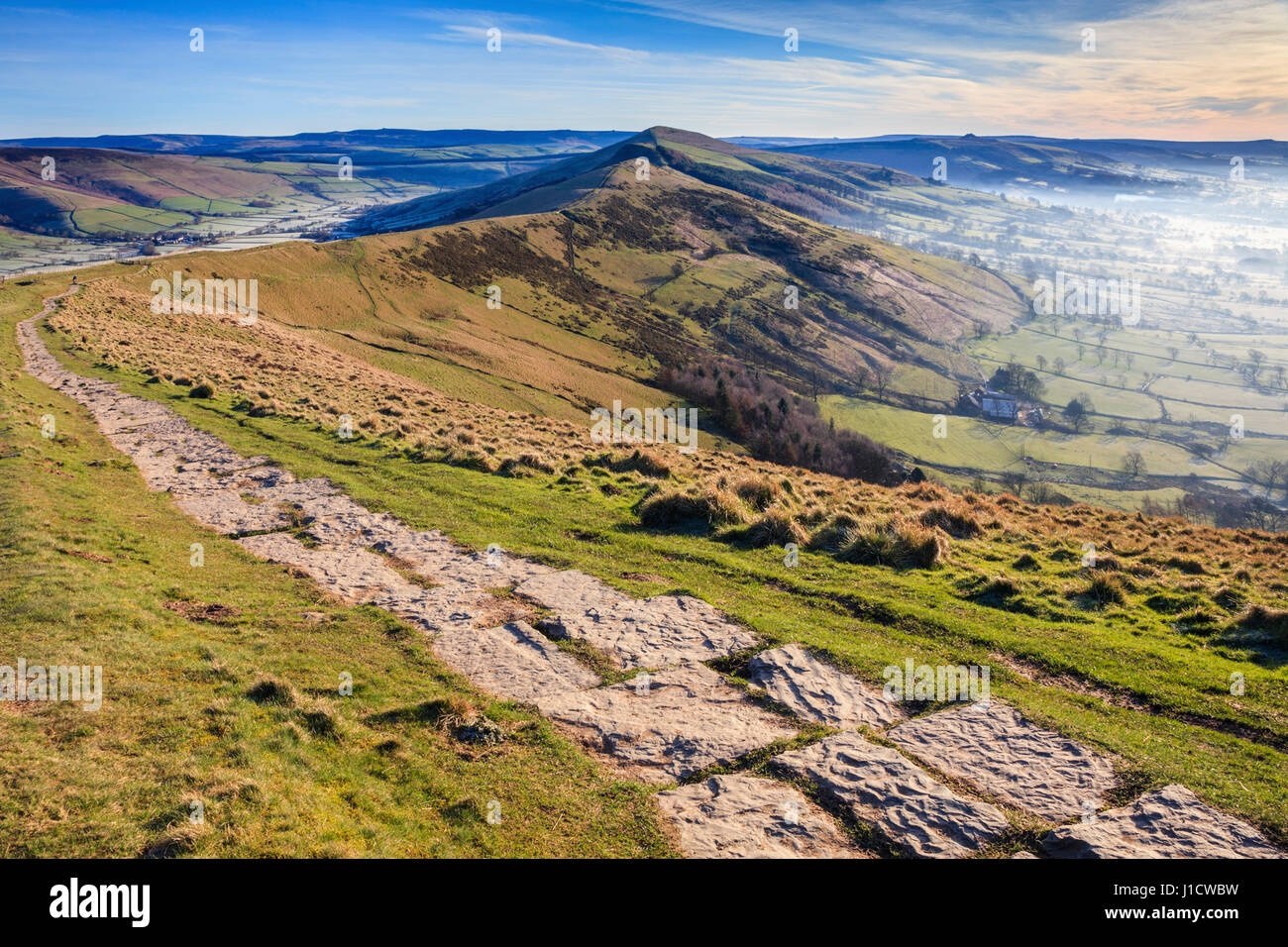 The great ridge peak district hi-res stock photography and images - Alamy