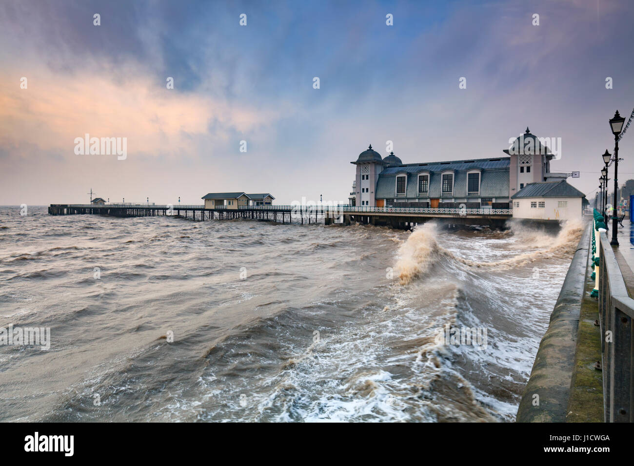 Penarth wales hi-res stock photography and images - Alamy