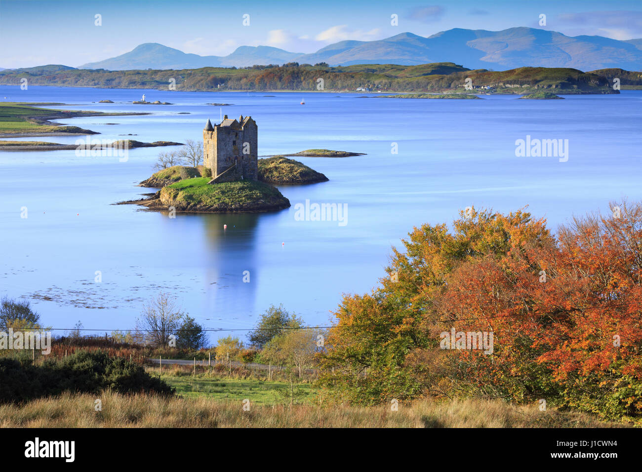 Castle Stalker in the Scottish Highlands Stock Photo - Alamy