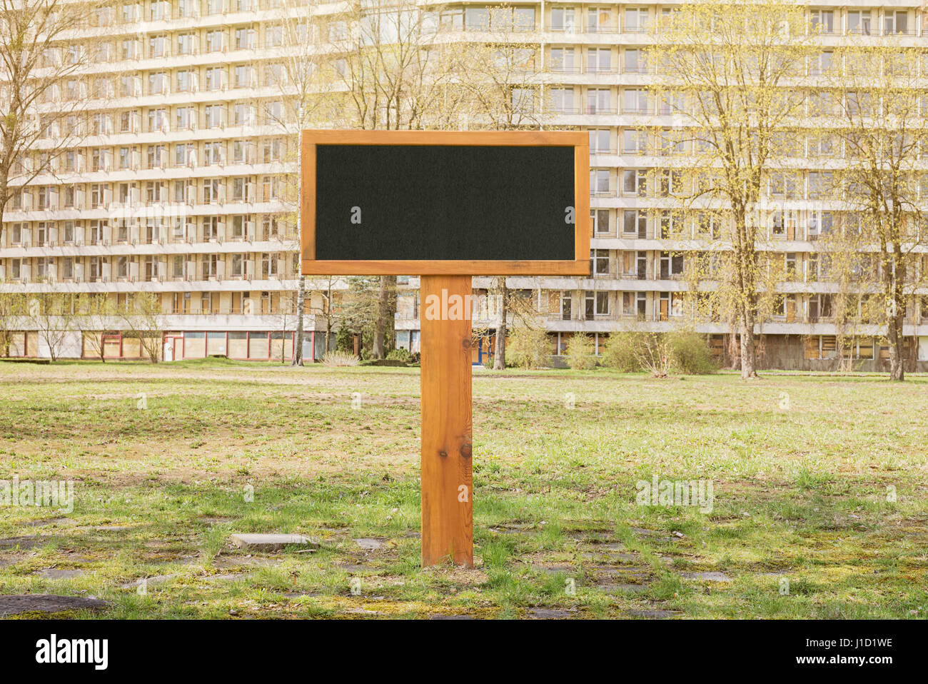 Blank wooden Sign Stock Photo - Alamy