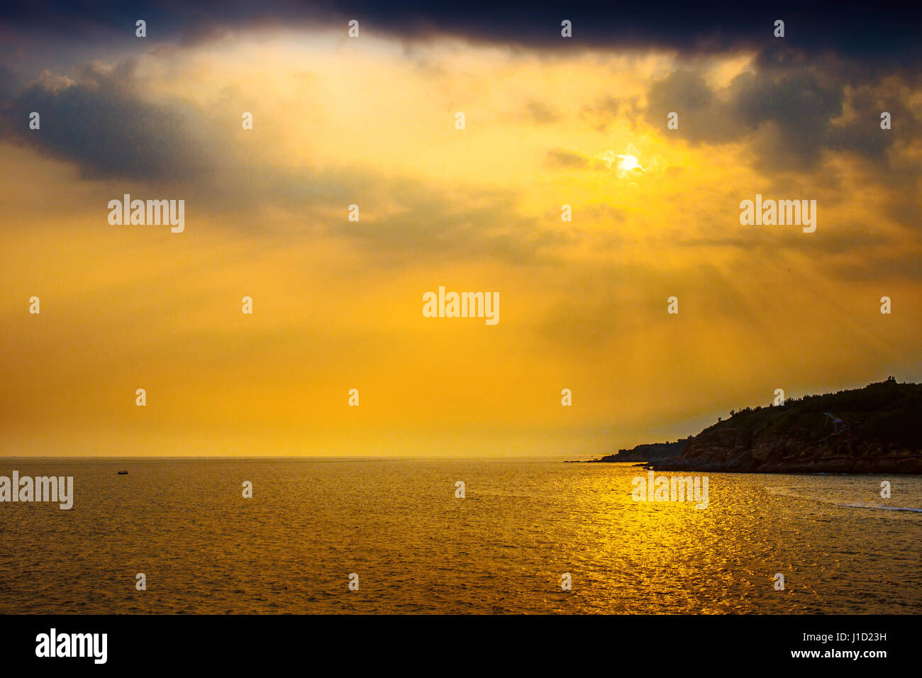 Hailing sign hi-res stock photography and images - Alamy