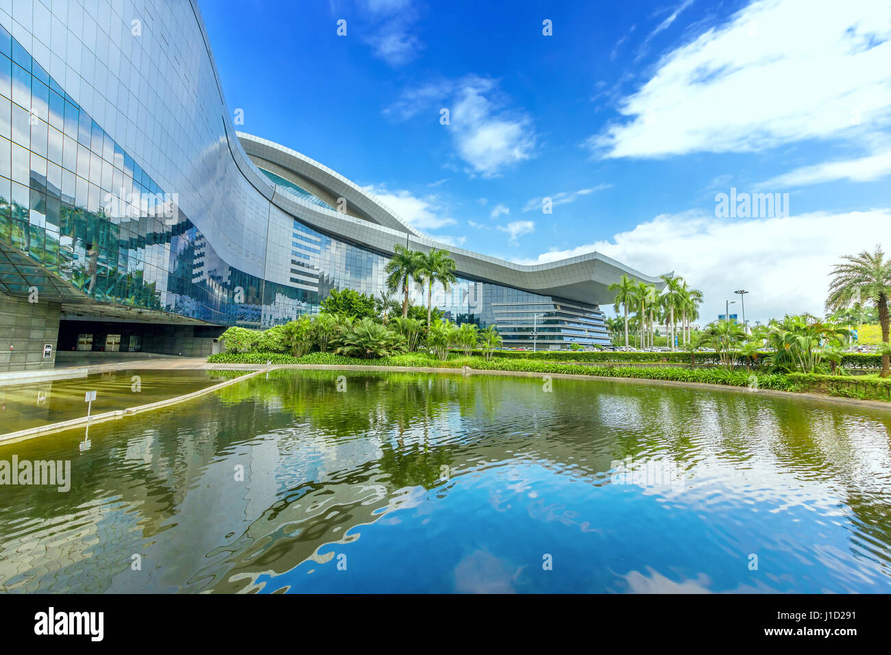 New gardening science building hi-res stock photography and images - Alamy