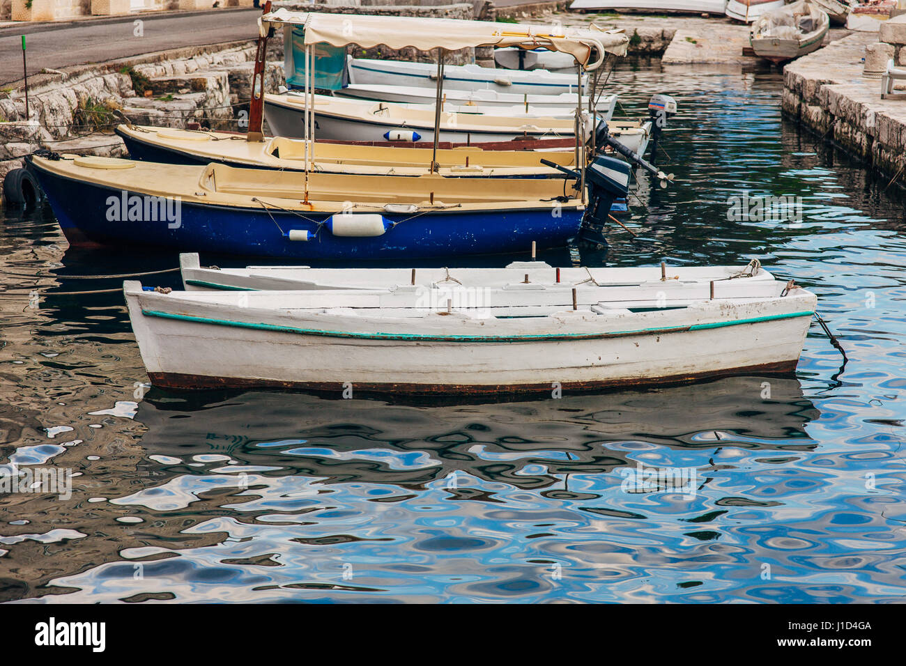 Yachts and boats in the Adriatic Sea Stock Photo - Alamy