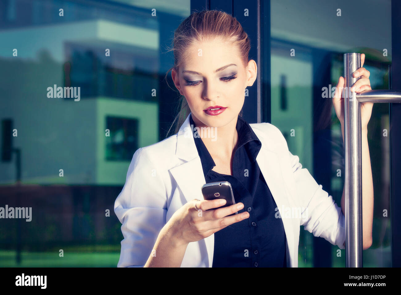 Successful building hi-res stock photography and images - Alamy