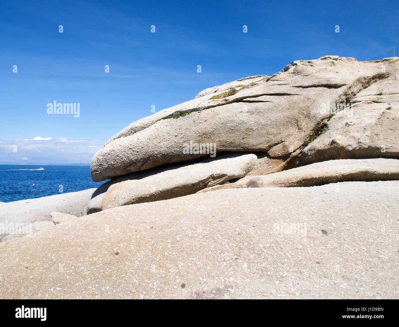 Elba, Italy: Cliffs of St. Andrew by the sea Stock Photo - Alamy