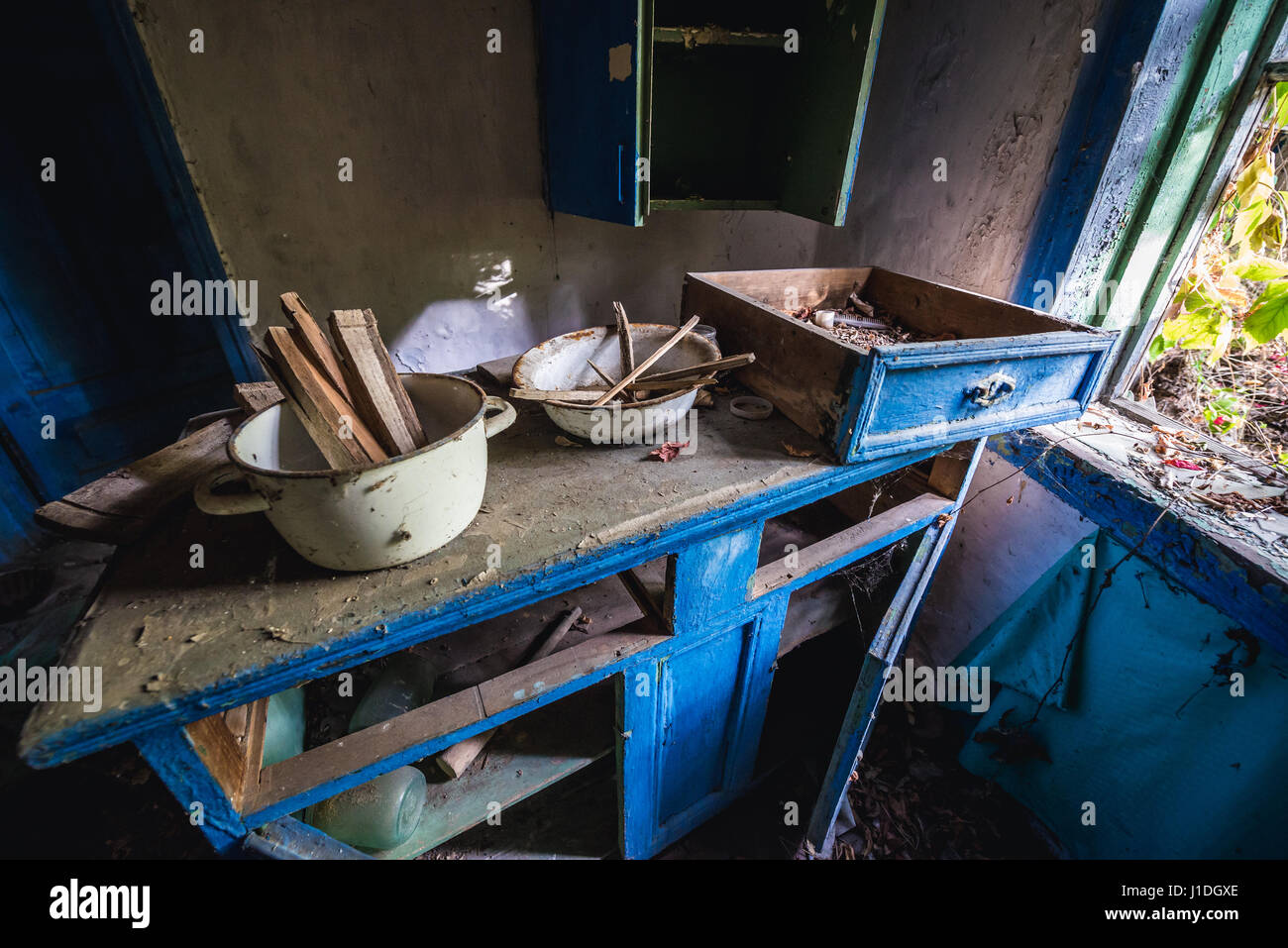 Kitchen in abandoned cottage in Krasne village of Chernobyl Nuclear ...