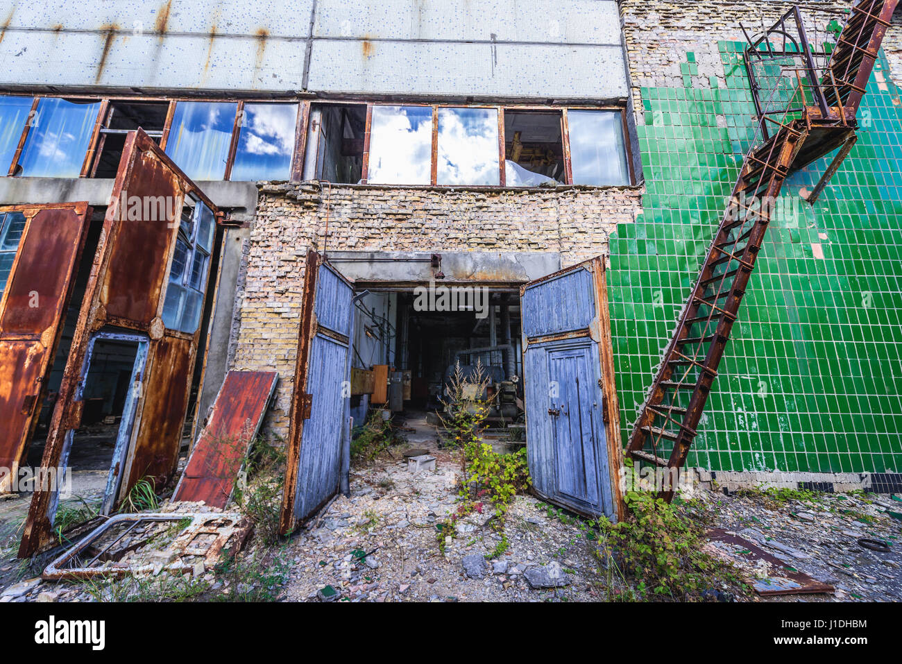Abandoned Jupiter Factory in Pripyat ghost town of Chernobyl Nuclear ...
