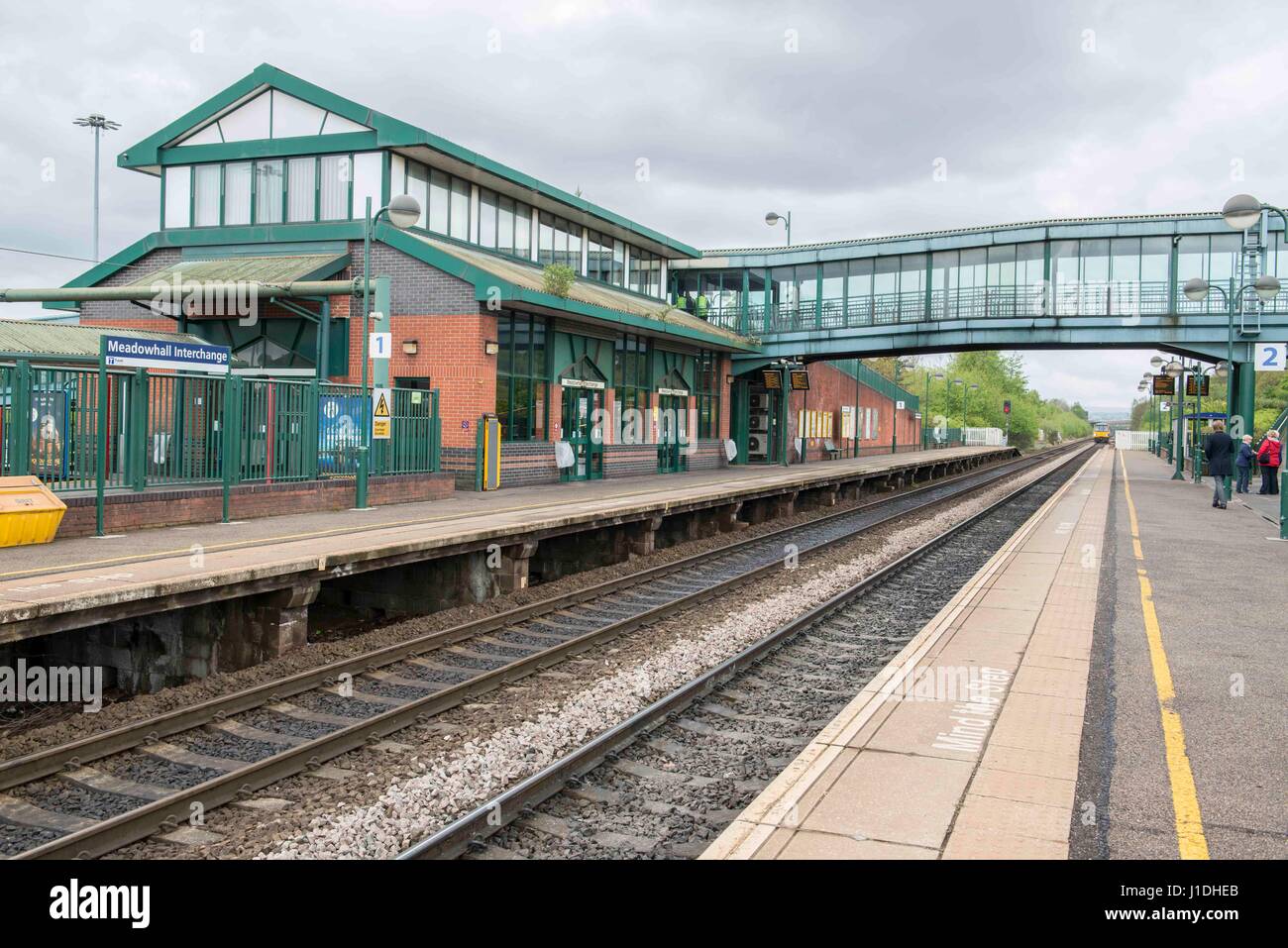 Meadowhall rail station hi-res stock photography and images - Alamy