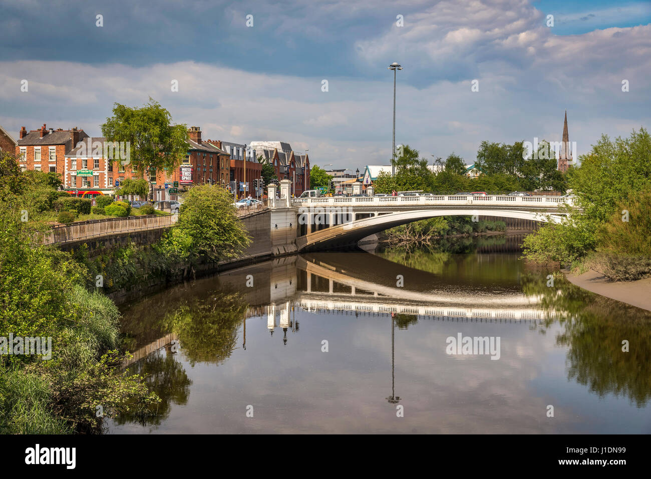 The King George V bridge over the river Mersey at Bridge Foot in ...