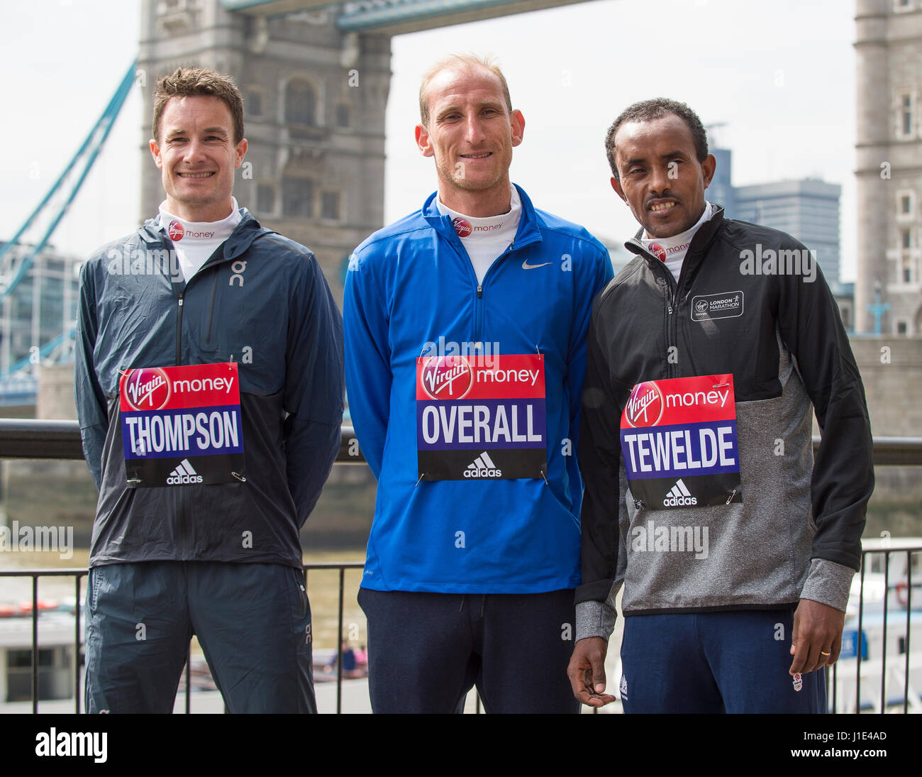 British london marathon runners chris thompson hi-res stock photography ...
