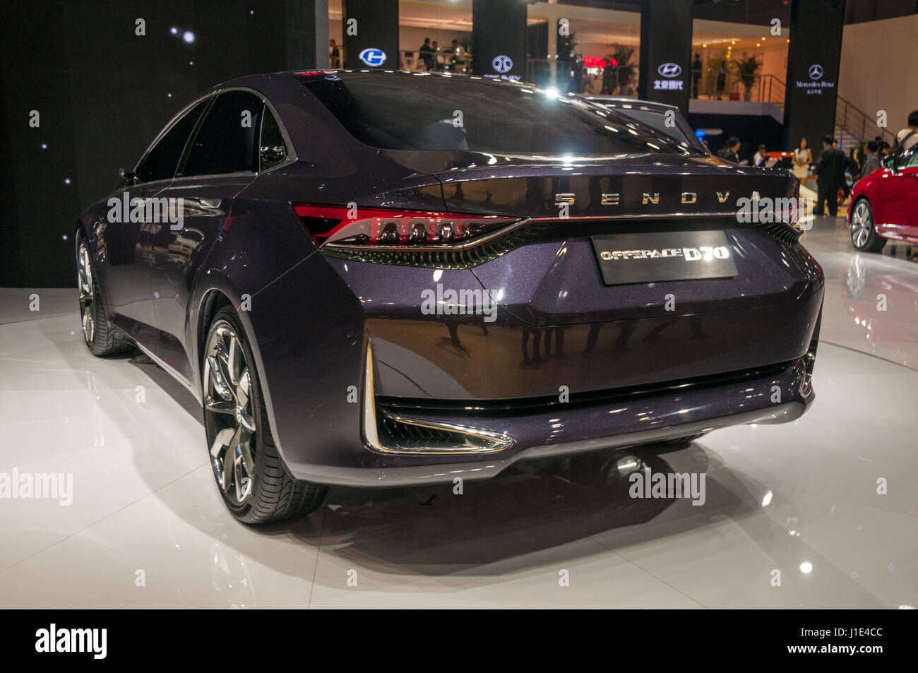 Offspace hi-res stock photography and images - Alamy