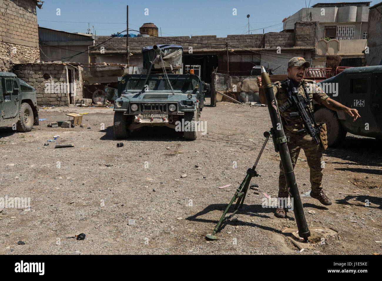 Dead iraqi soldier hi-res stock photography and images - Alamy