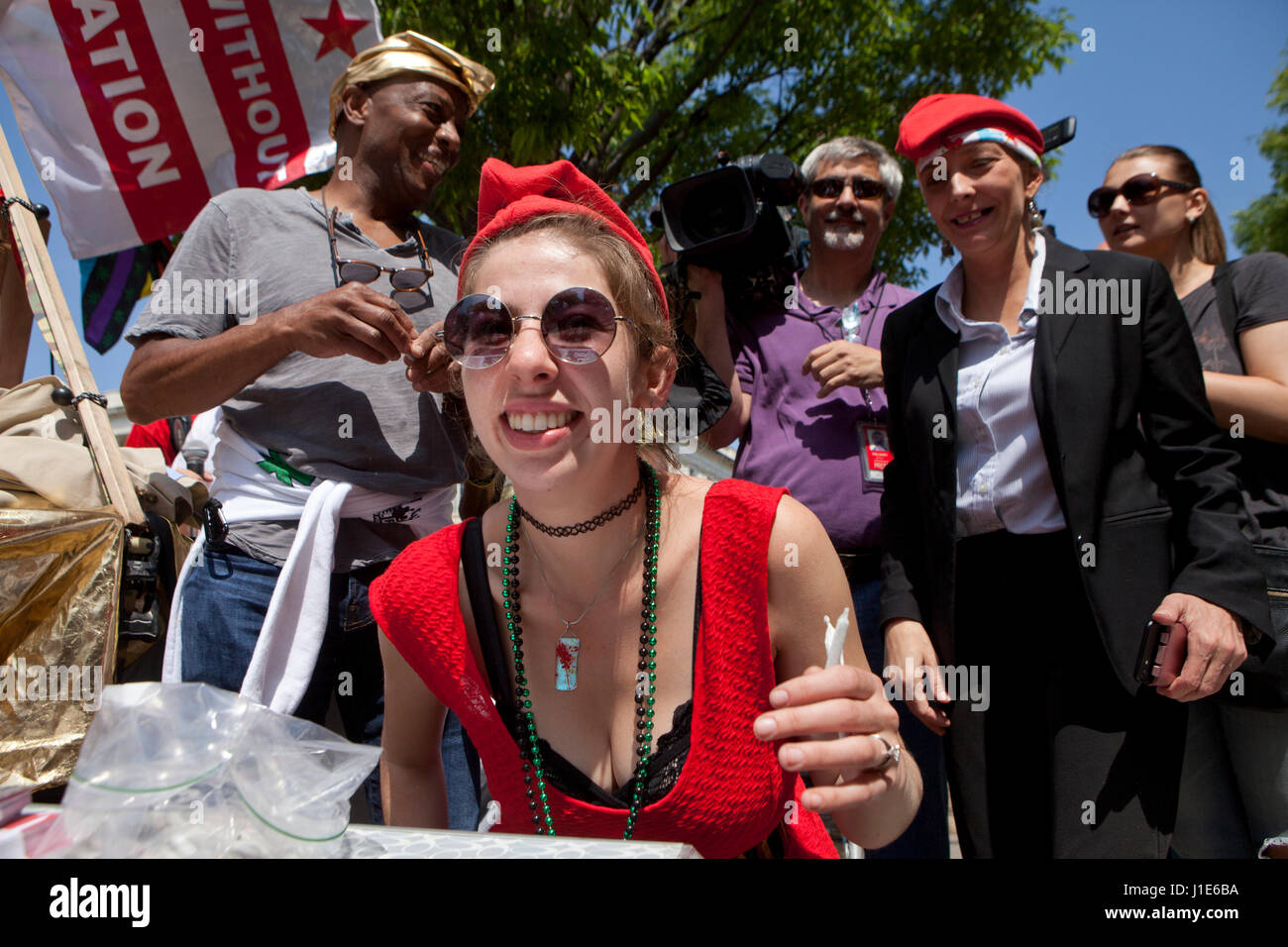 Washington, USA. 20th Apr. 2017: Marijuana reform advocates led by DC ...