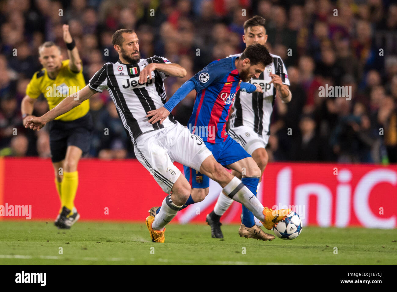 Barcelona, Spain. 19th Apr, 2017. Giorgio Chiellini (Juventus), Lionel ...
