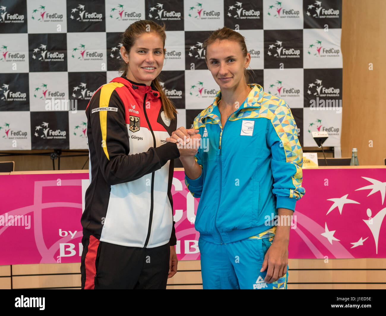 Lessia zurenko hi-res stock photography and images - Alamy