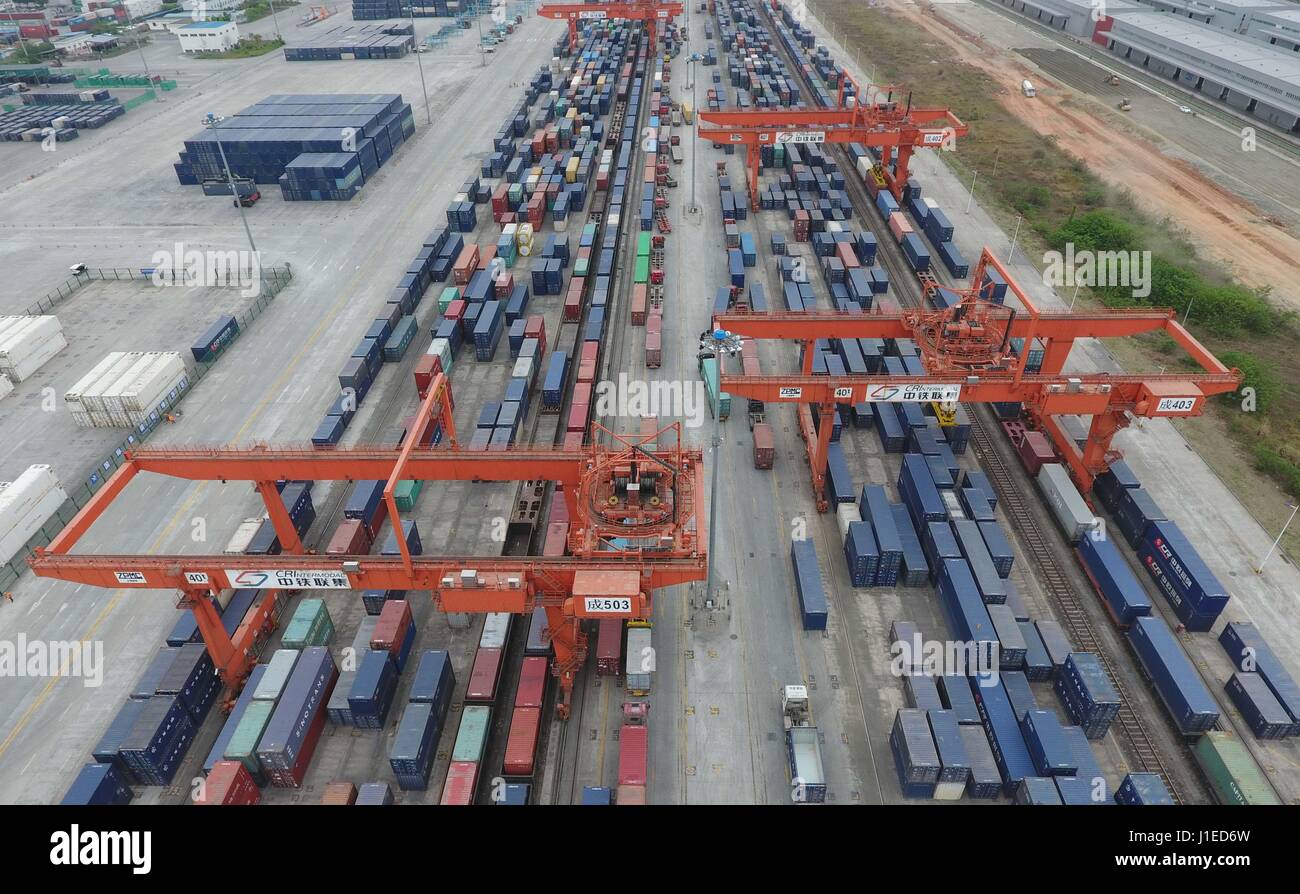 China logistic center hi-res stock photography and images - Alamy