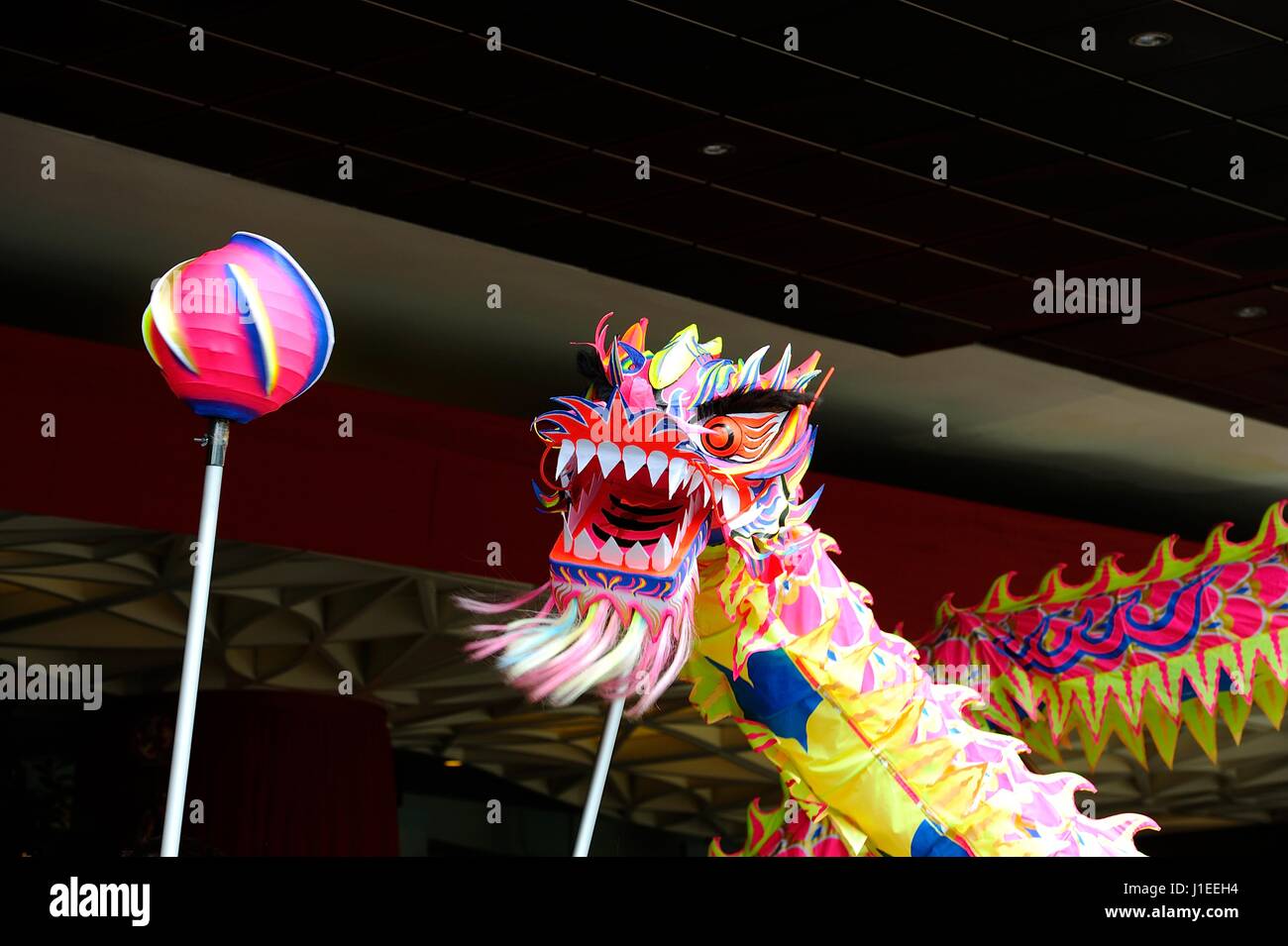 Chinese dragon chasing the ball Stock Photo - Alamy