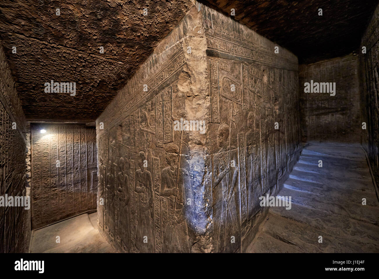 Dendera temple and steps hi-res stock photography and images - Alamy