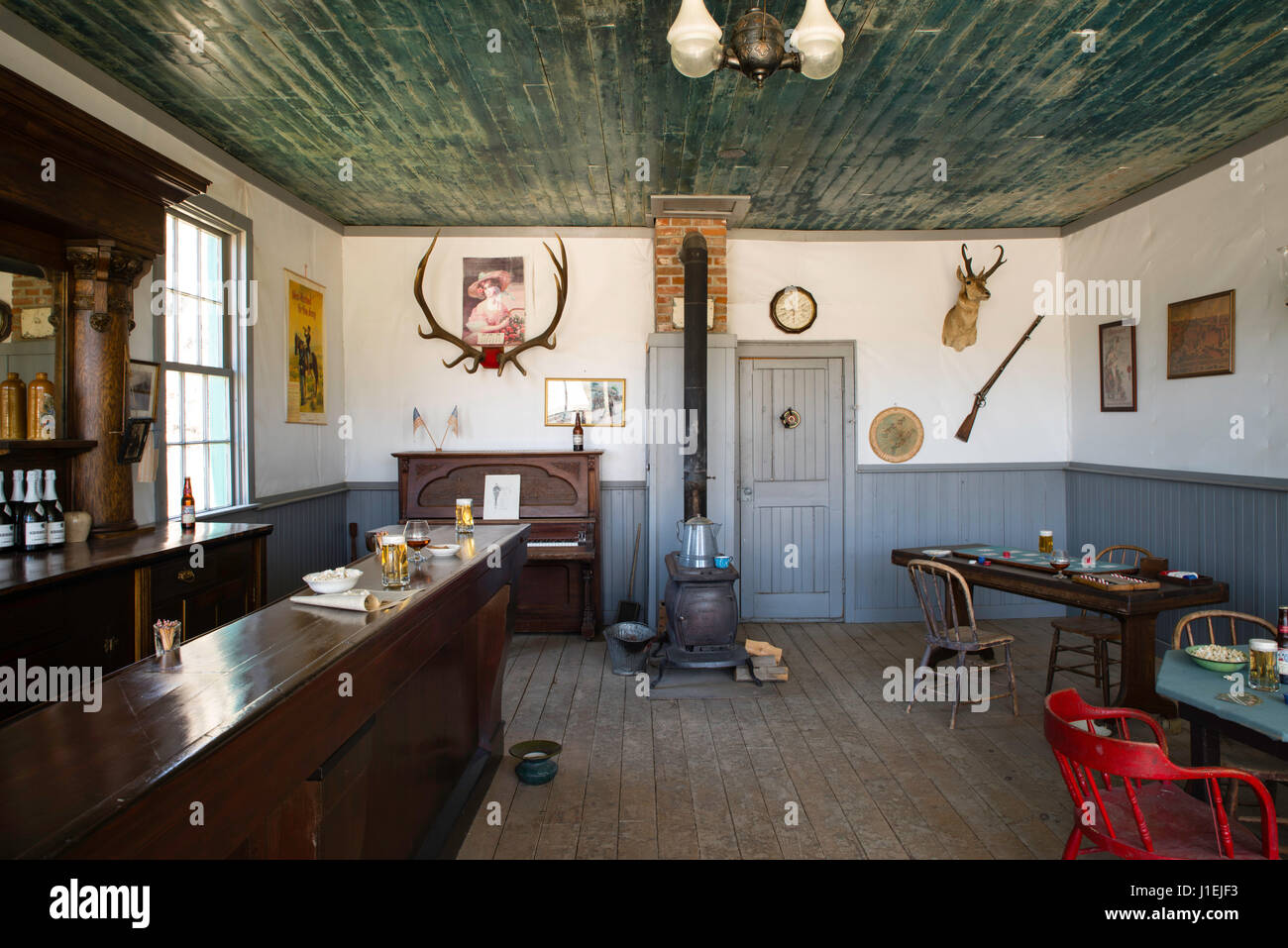 Interior image of an 1800s saloon hi-res stock photography and images ...