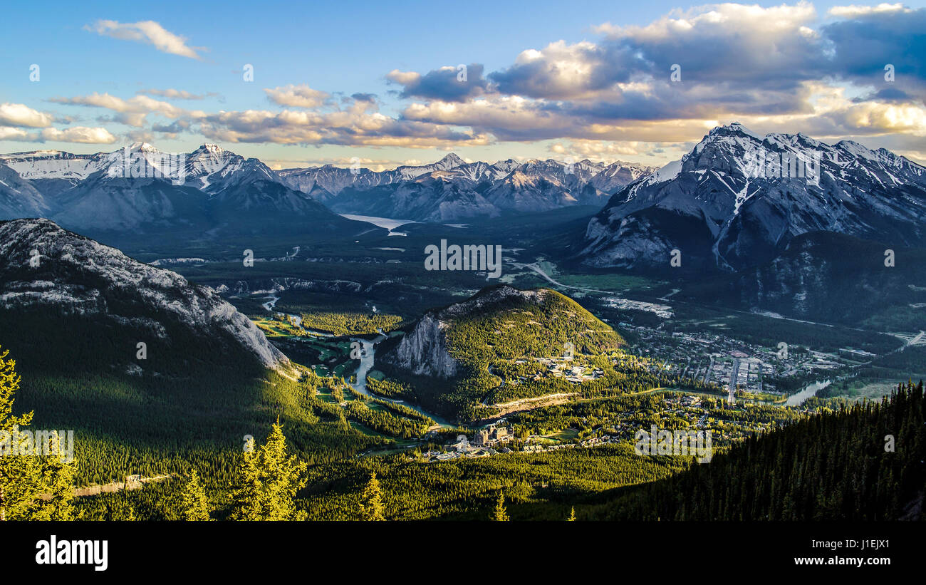 Green valley river Stock Photo - Alamy